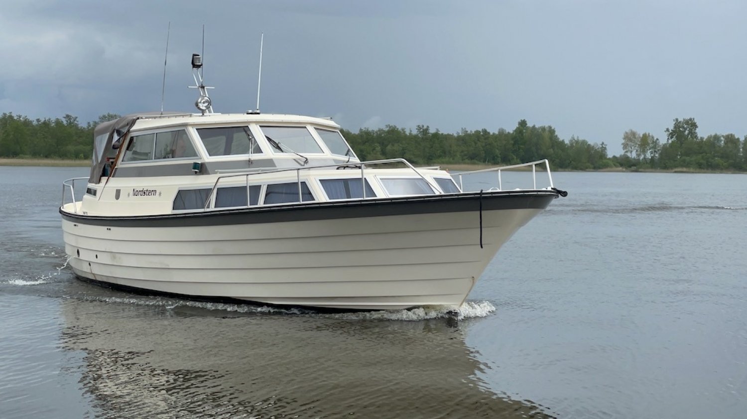 Marex 32 boot te koop, Motorjacht, Polyester, 1984, € 37.500