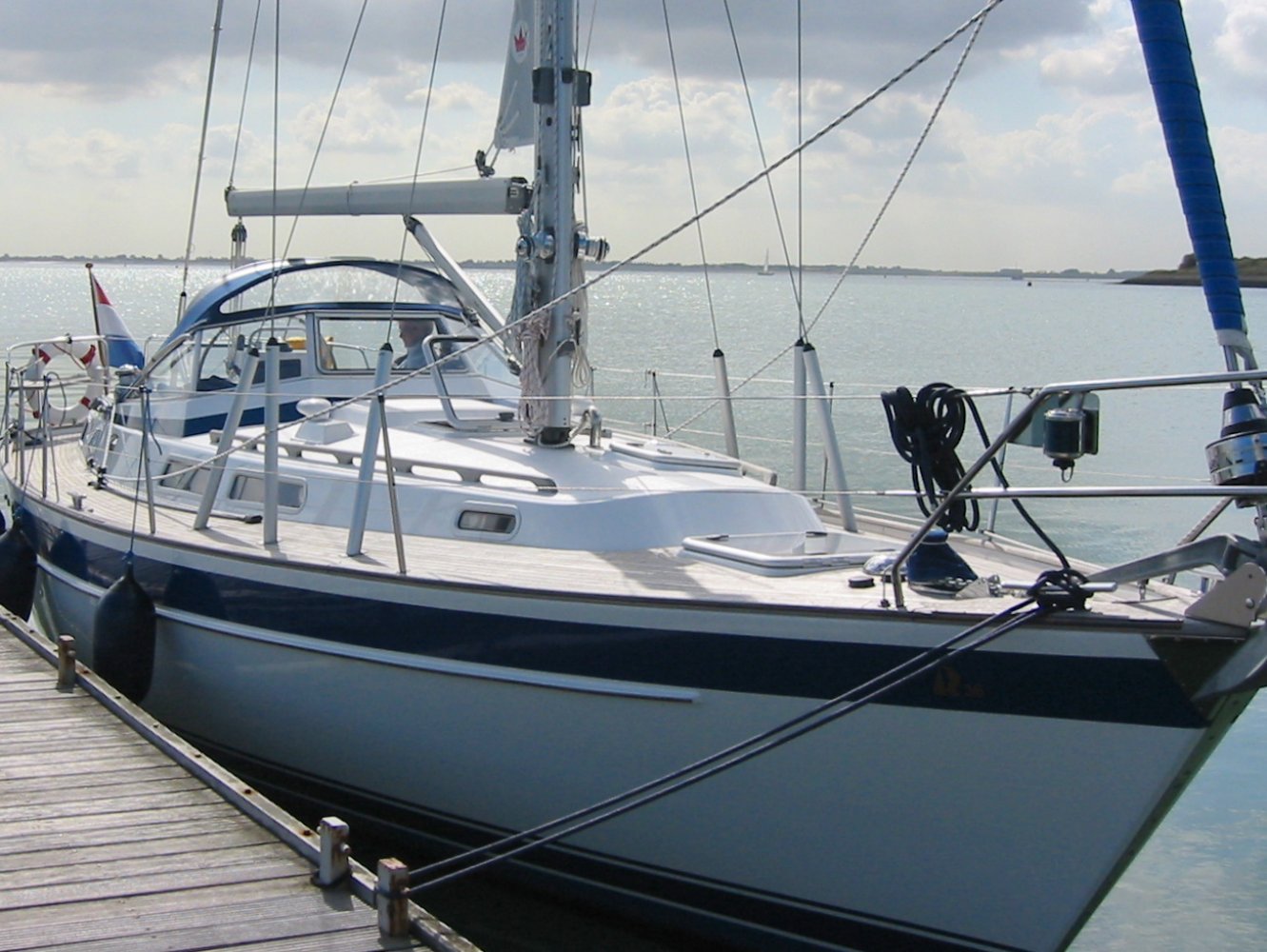 Hallberg Rassy 36
