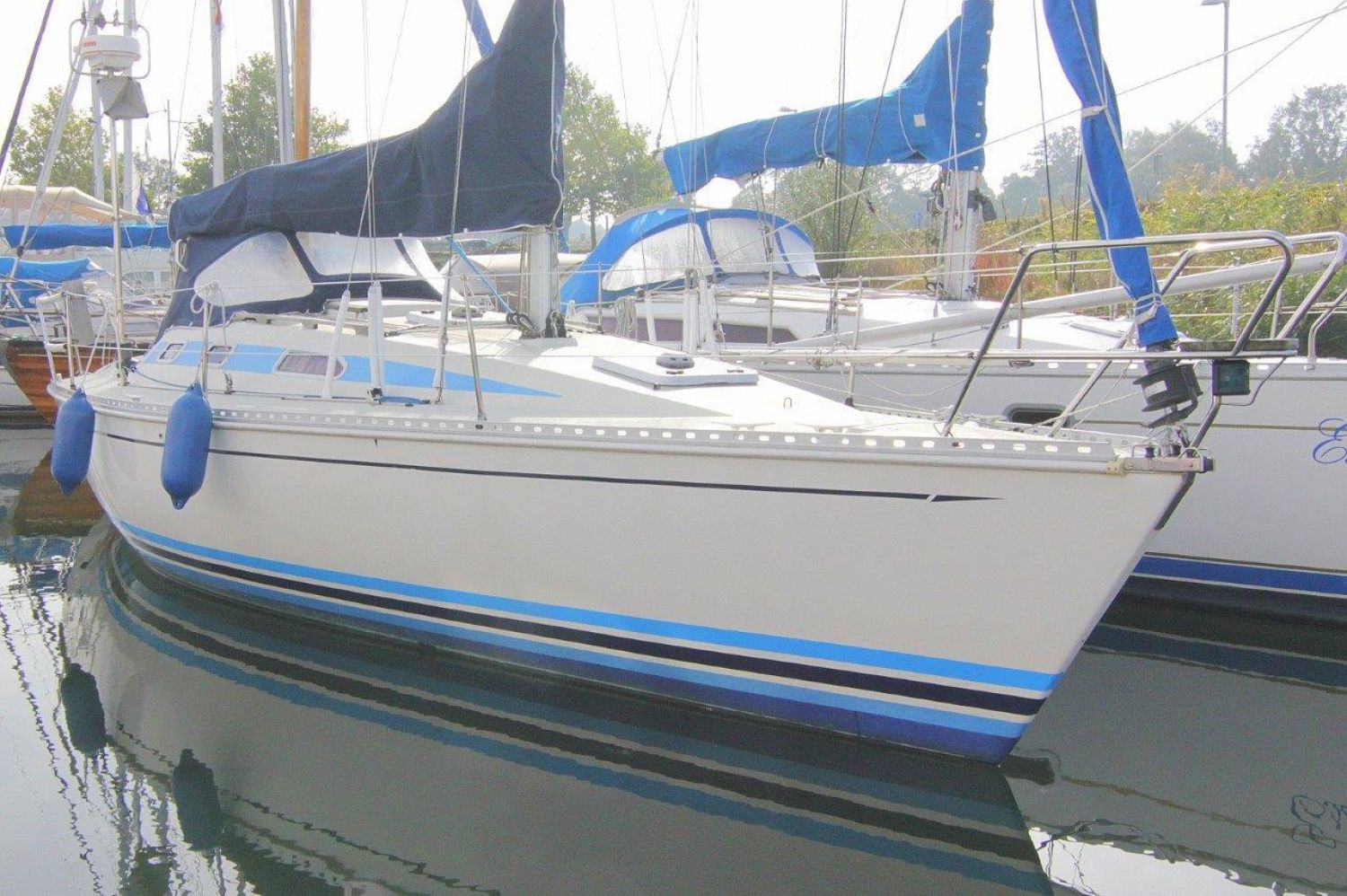 Elan 33 | White Whale Yachtbrokers