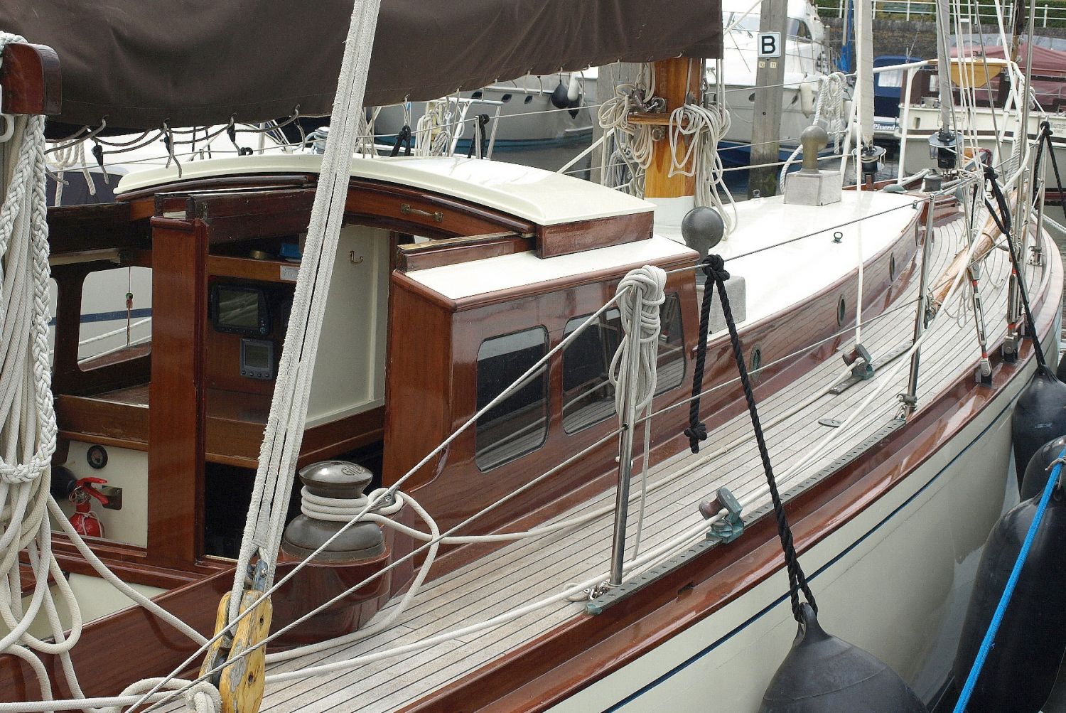 Abeking & Rasmussen Classic 1260 "Hamburg V" sailboat for sale | White ...