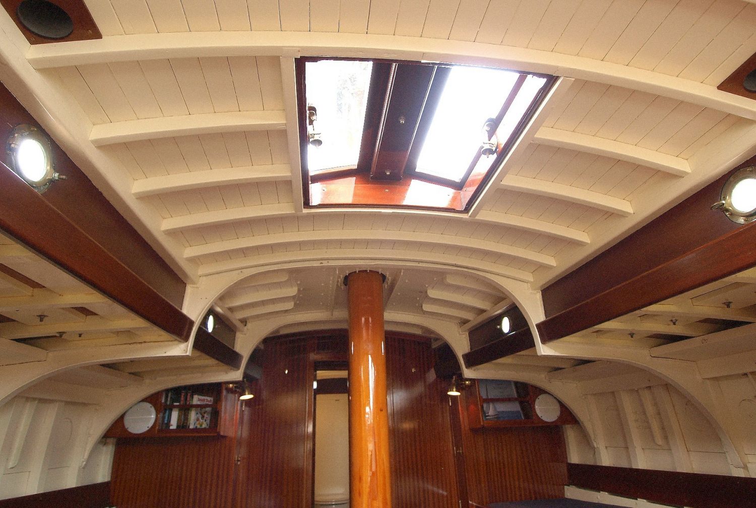 Abeking & Rasmussen Classic 1260 "Hamburg V" sailboat for sale | White ...