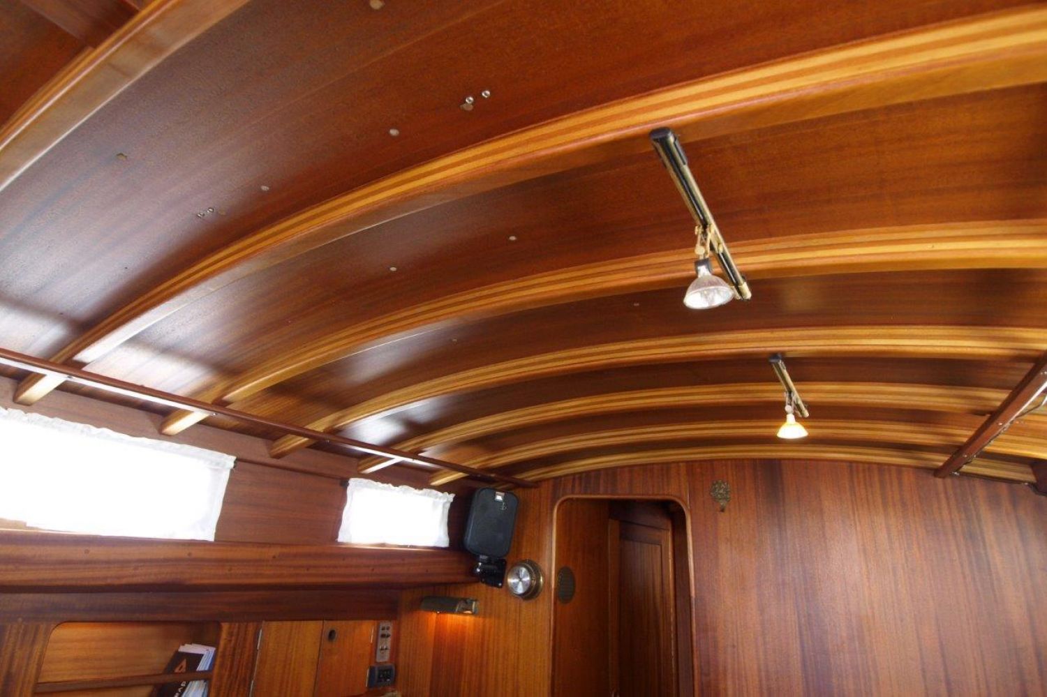 Vindö 50 SL Ketch Vindo Sold | White Whale Yachtbrokers