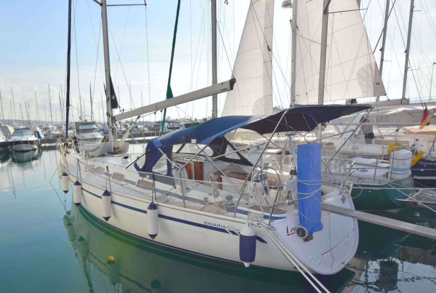 Bavaria 40 Cruiser sailboat for sale | White Whale Yachtbrokers