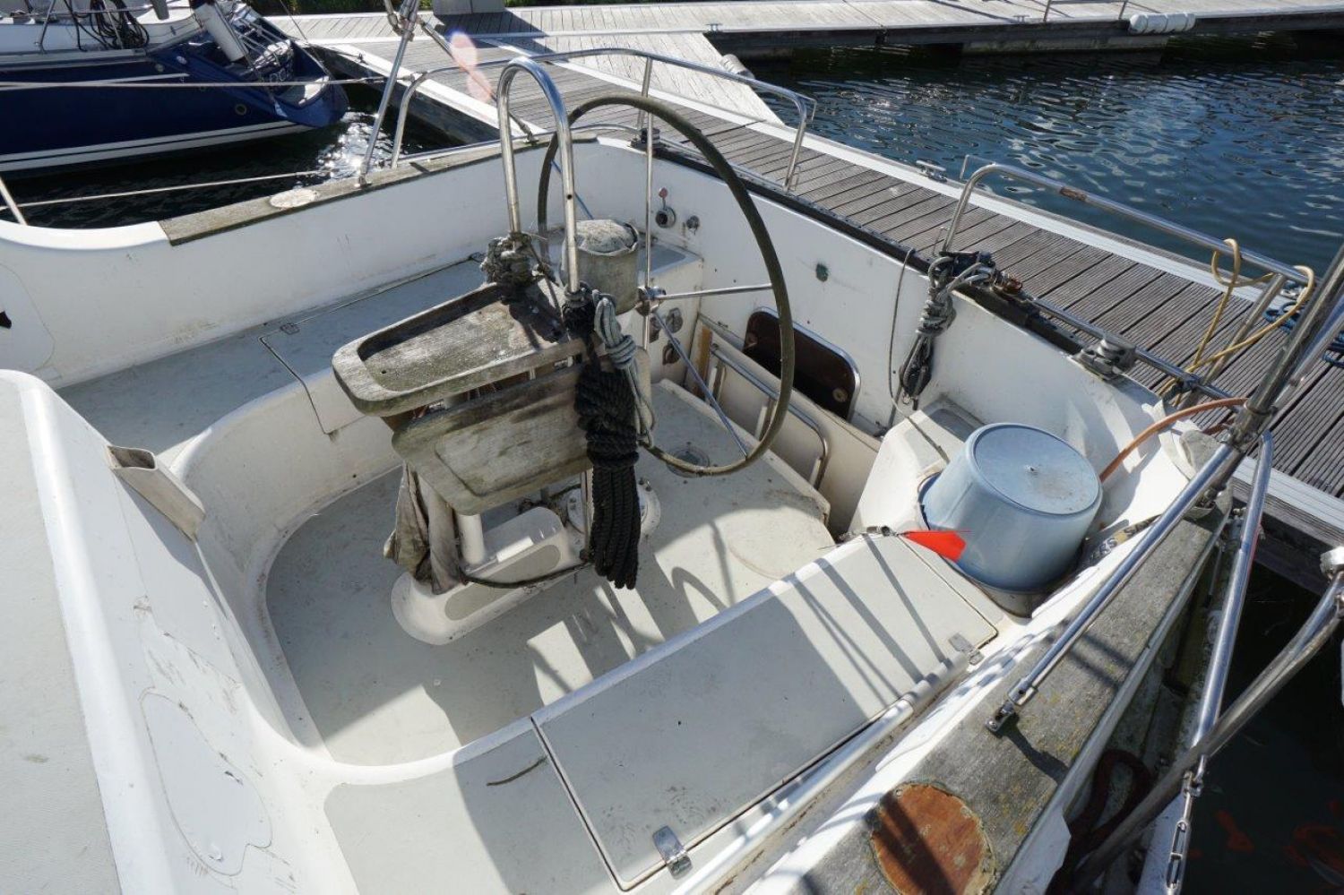 Freedom 39 DS Pilothouse (Casco) zeilboot | White Whale Yachtbrokers
