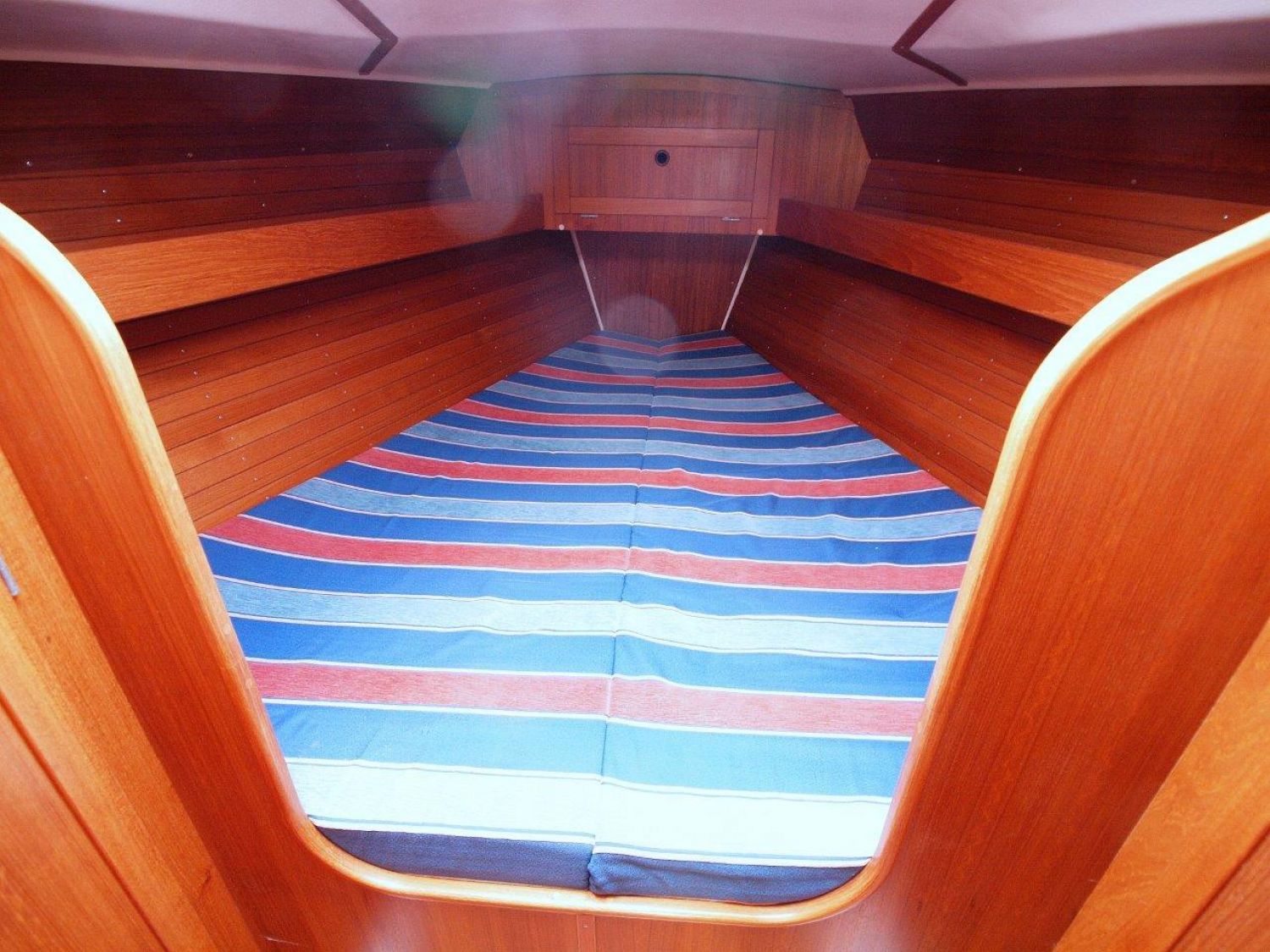 Comfortina 38 sailboat for sale | White Whale Yachtbrokers