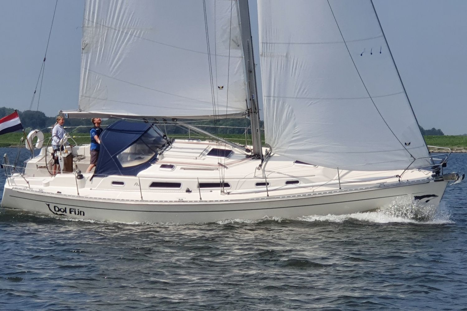 Hanse 371 sailboat for sale | White Whale Yachtbrokers