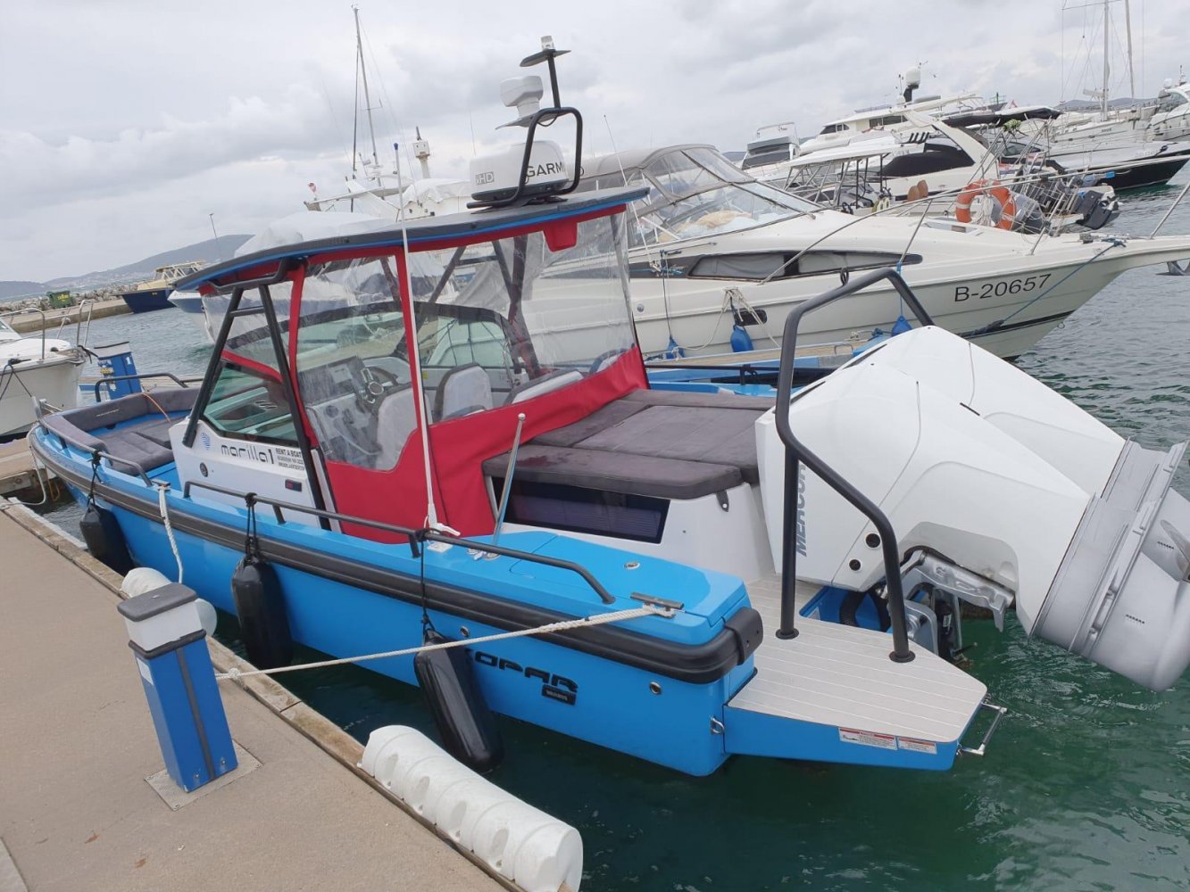 Axopar 28 T-Top Brabus Line motorboot te koop | White Whale Yachtbrokers