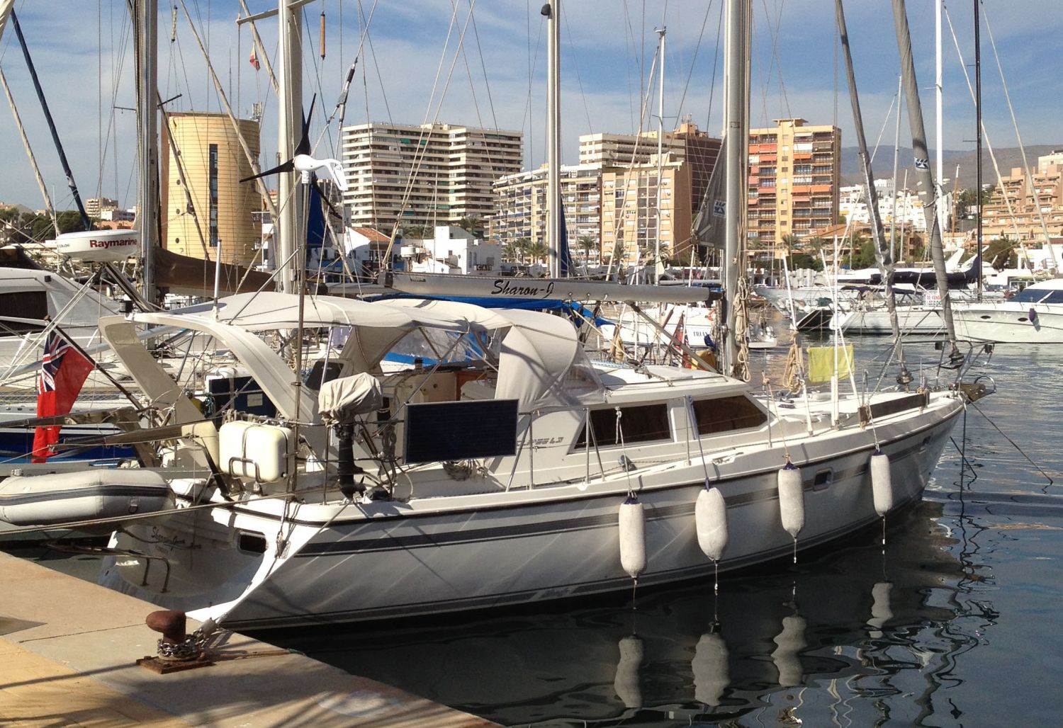 Moody ECLIPSE 43 zeilboot | White Whale Yachtbrokers