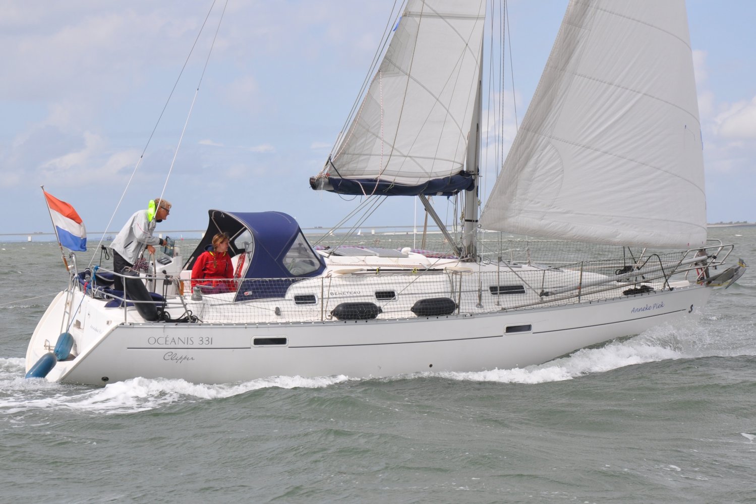 Beneteau Oceanis 331 Clipper sailboat for sale | White Whale Yachtbrokers