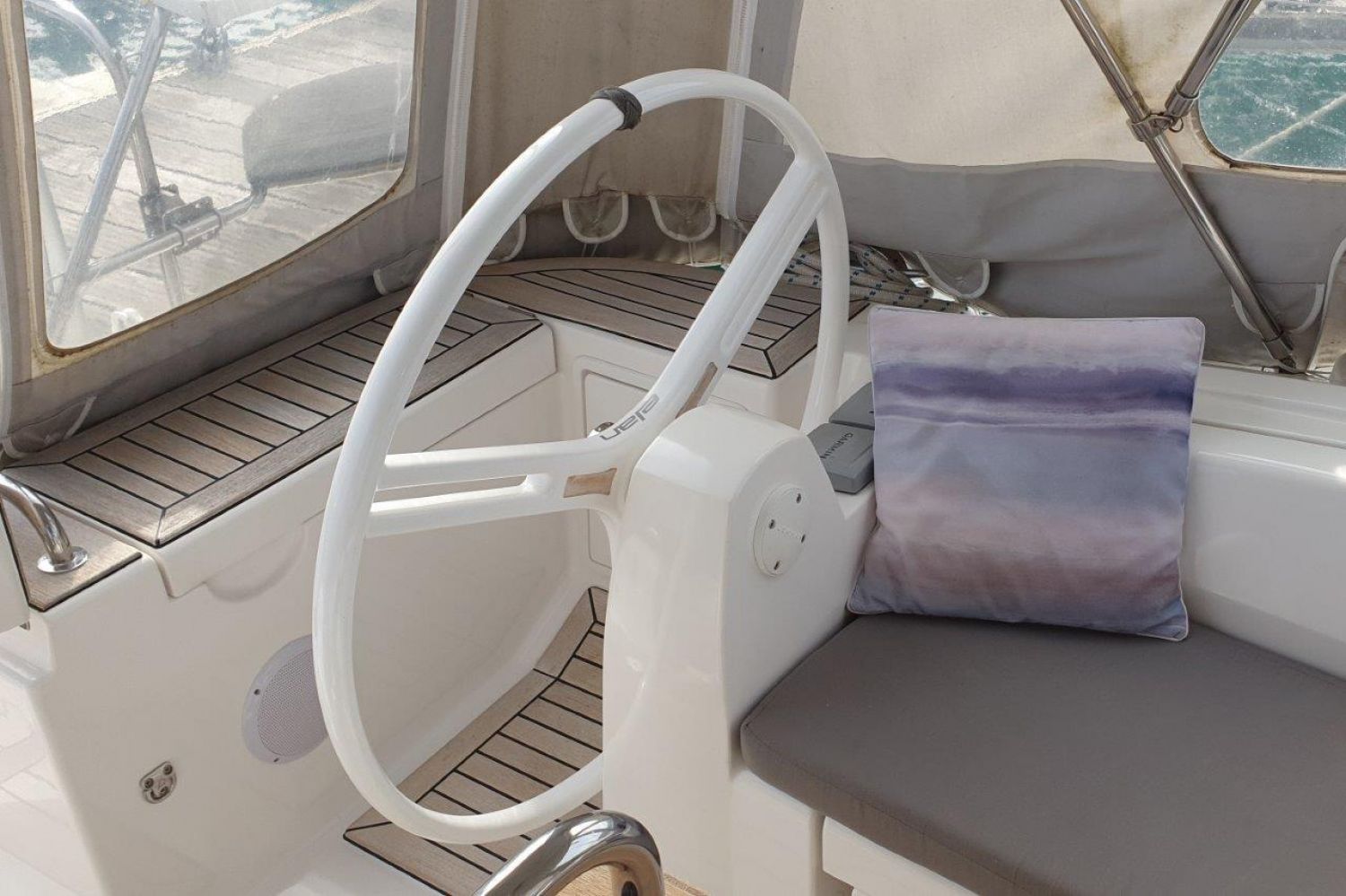 Elan Impression 444 zeilboot | White Whale Yachtbrokers