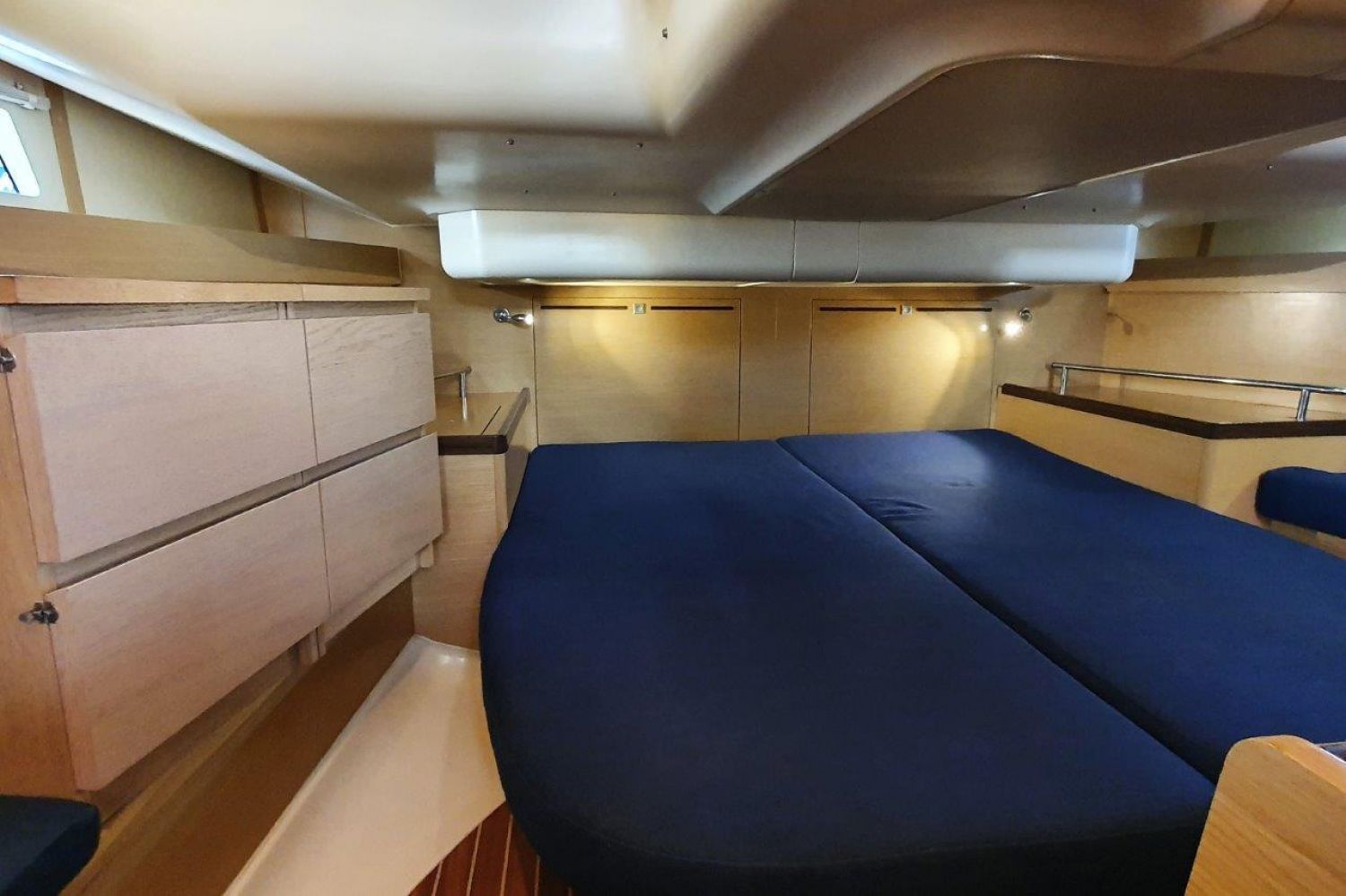 Elan Impression 444 zeilboot | White Whale Yachtbrokers