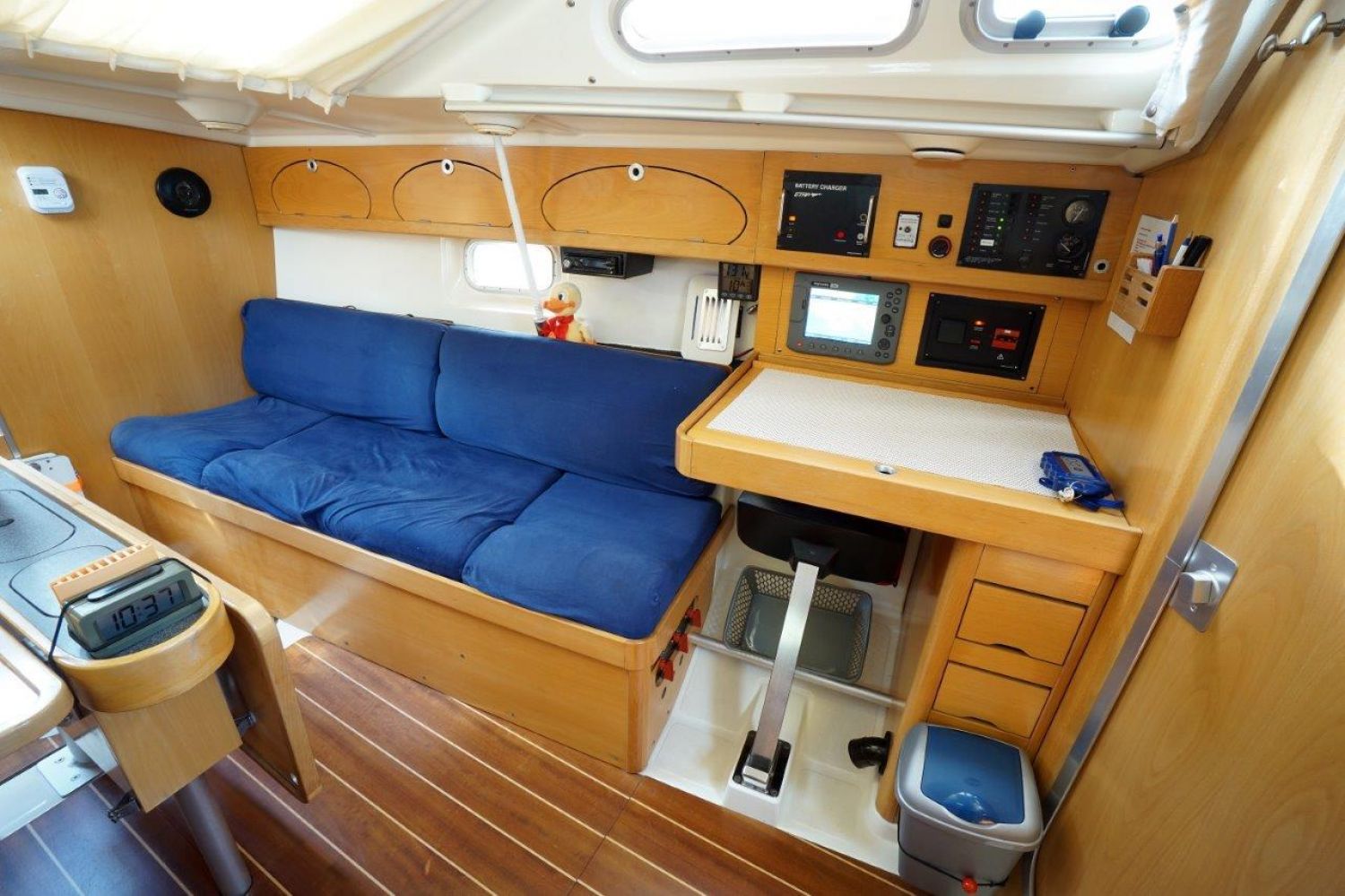 Etap 32i Sold | White Whale Yachtbrokers
