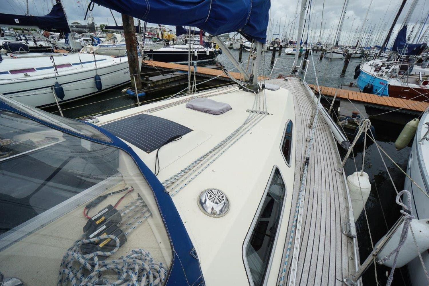 Comfortina 38 Segelboot zu verkaufen | White Whale Yachtbrokers