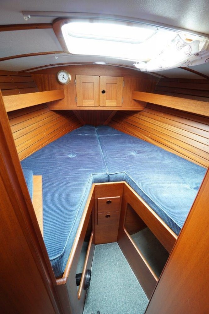 Hallberg Rassy 312 MK II Sold | White Whale Yachtbrokers