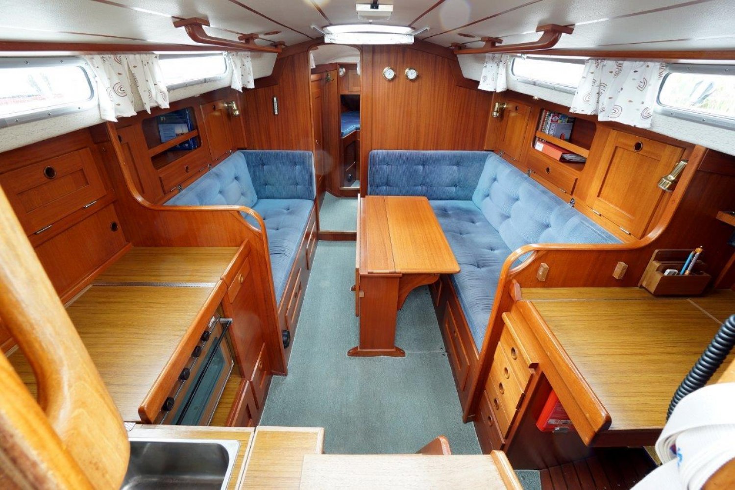 Hallberg Rassy 312 MK II Sold | White Whale Yachtbrokers