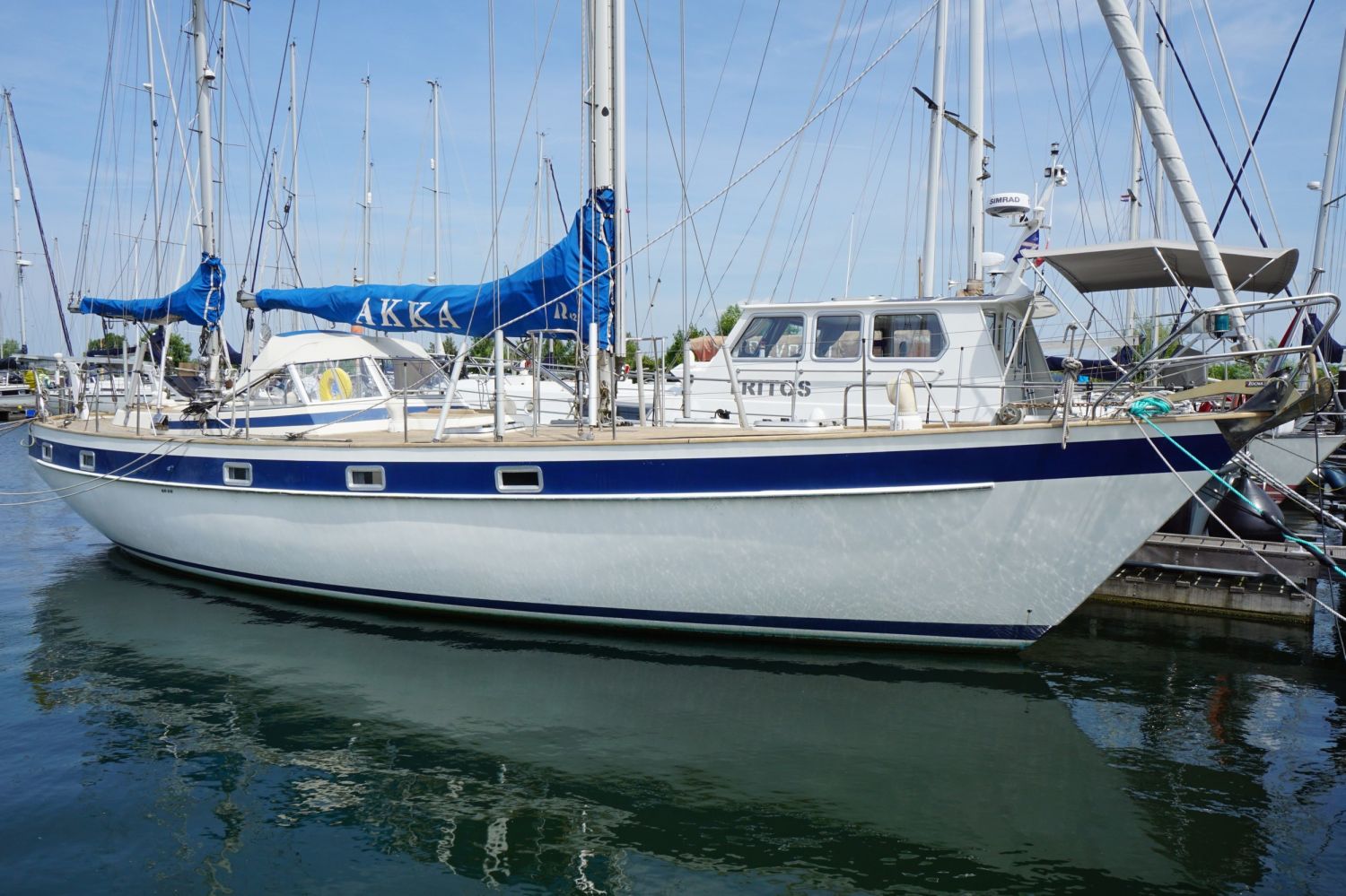 Hallberg Rassy 42 KETCH sailboat for sale | White Whale Yachtbrokers