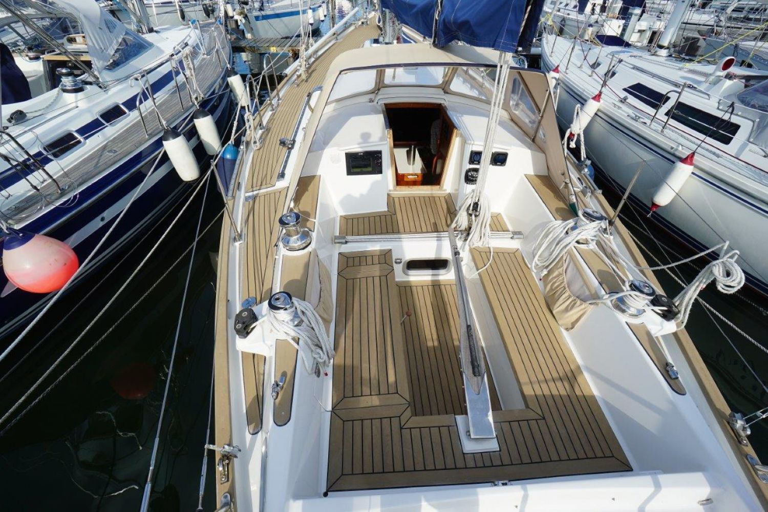 Sailboats for sale - Uw professionele jachtmakelaar door heel Europa