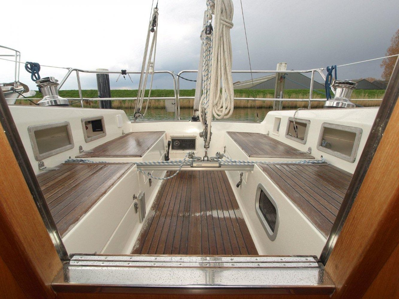 Comfortina 35 sailboat for sale | White Whale Yachtbrokers