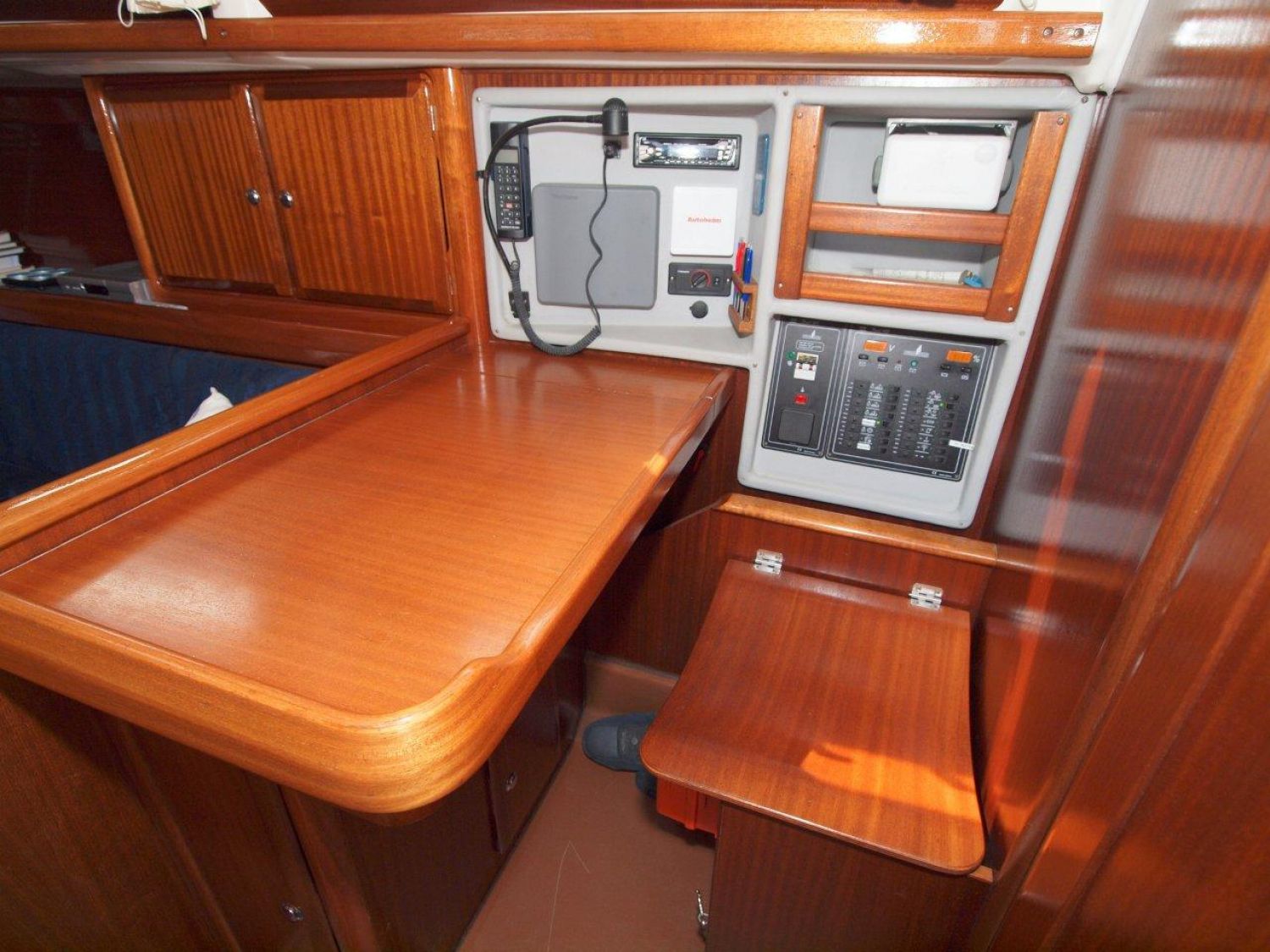 Bavaria 38 Holiday sailboat for sale | White Whale Yachtbrokers