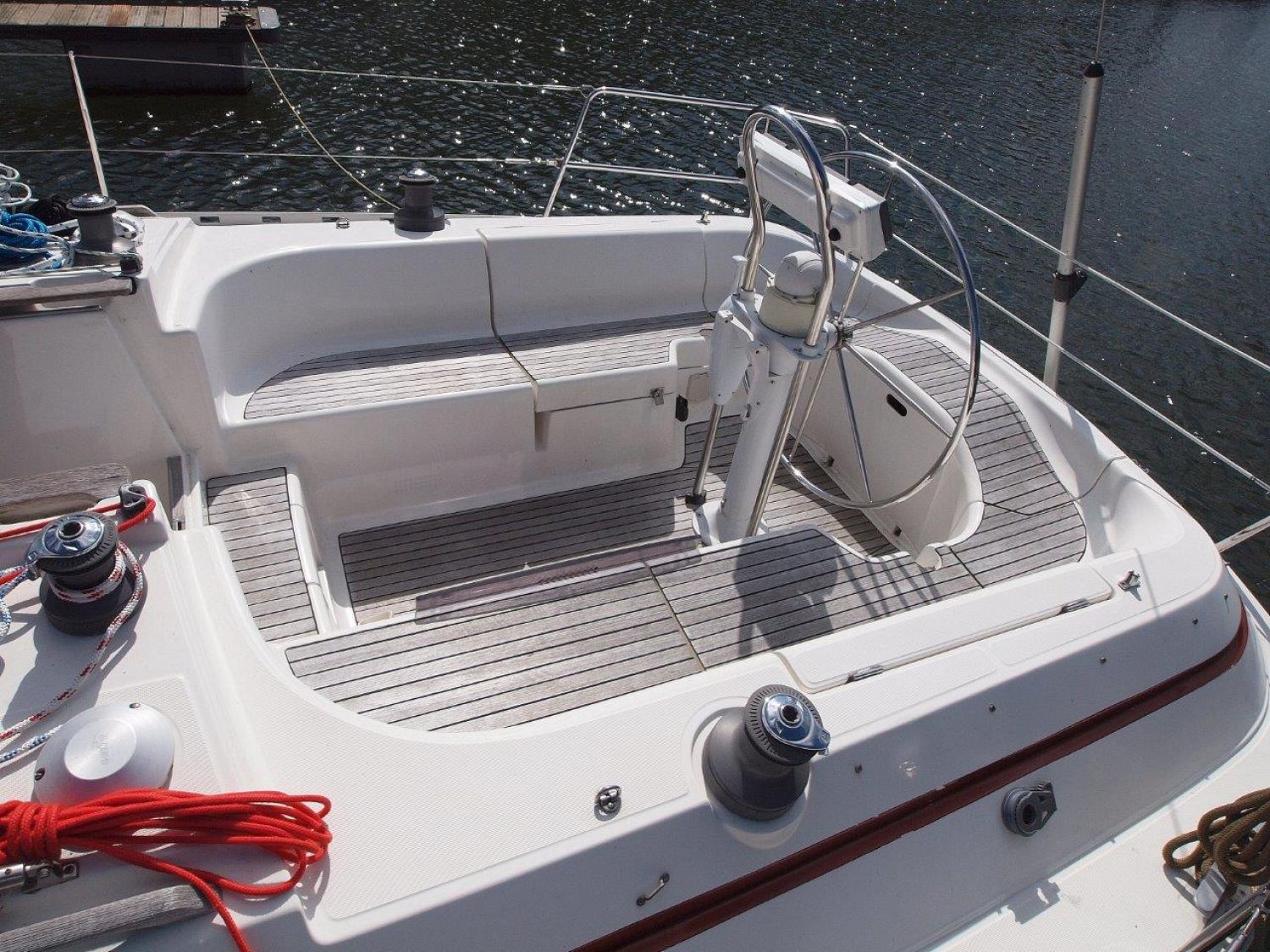 Dufour 39 DI | White Whale Yachtbrokers