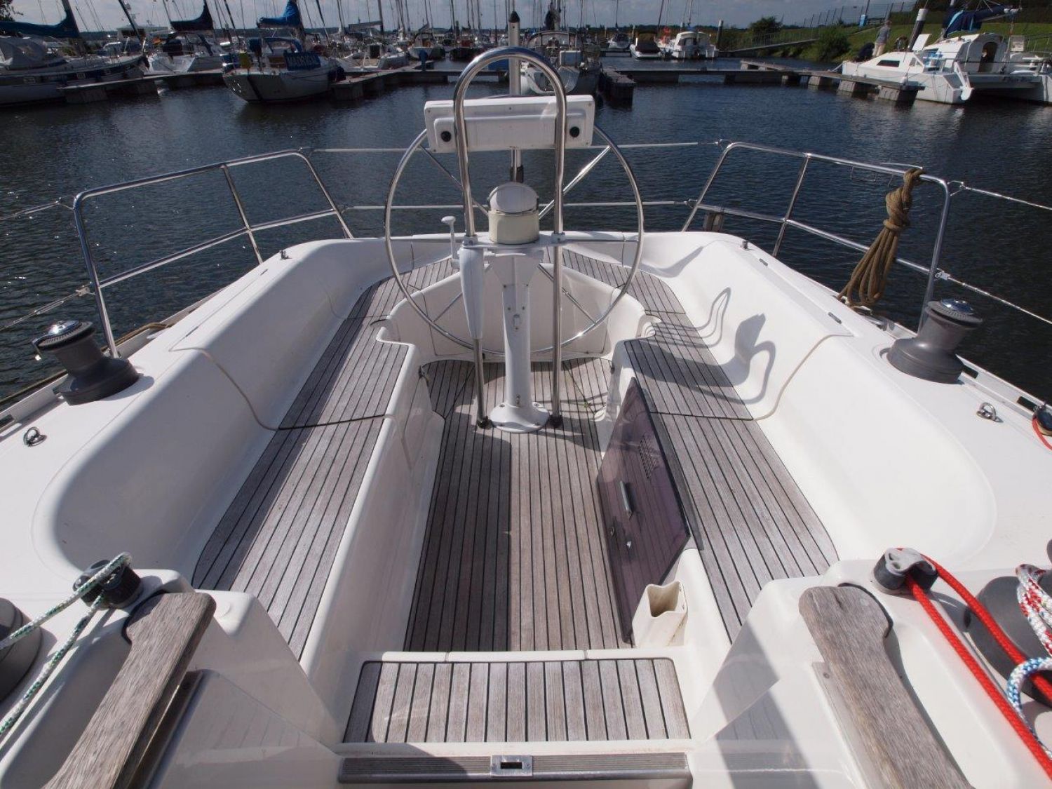 Dufour 39 DI | White Whale Yachtbrokers