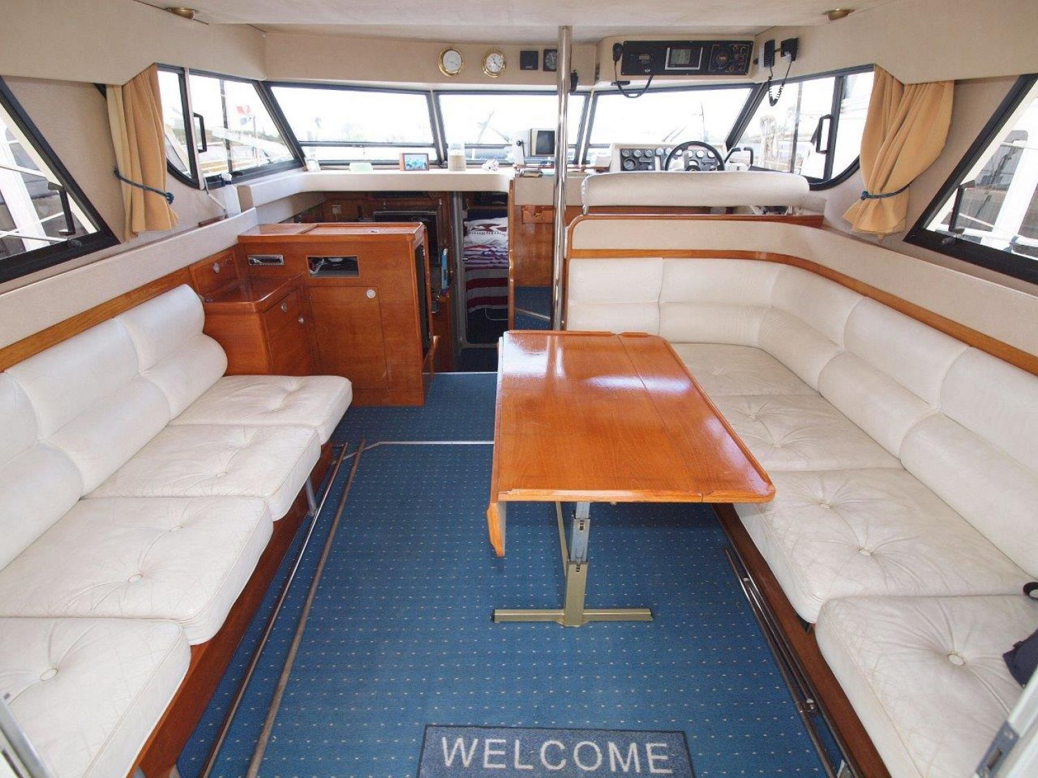 Princess 415 Fly motorboot | White Whale Yachtbrokers