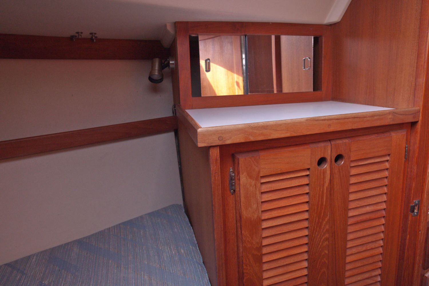 Catalina 36 sailboat for sale | White Whale Yachtbrokers