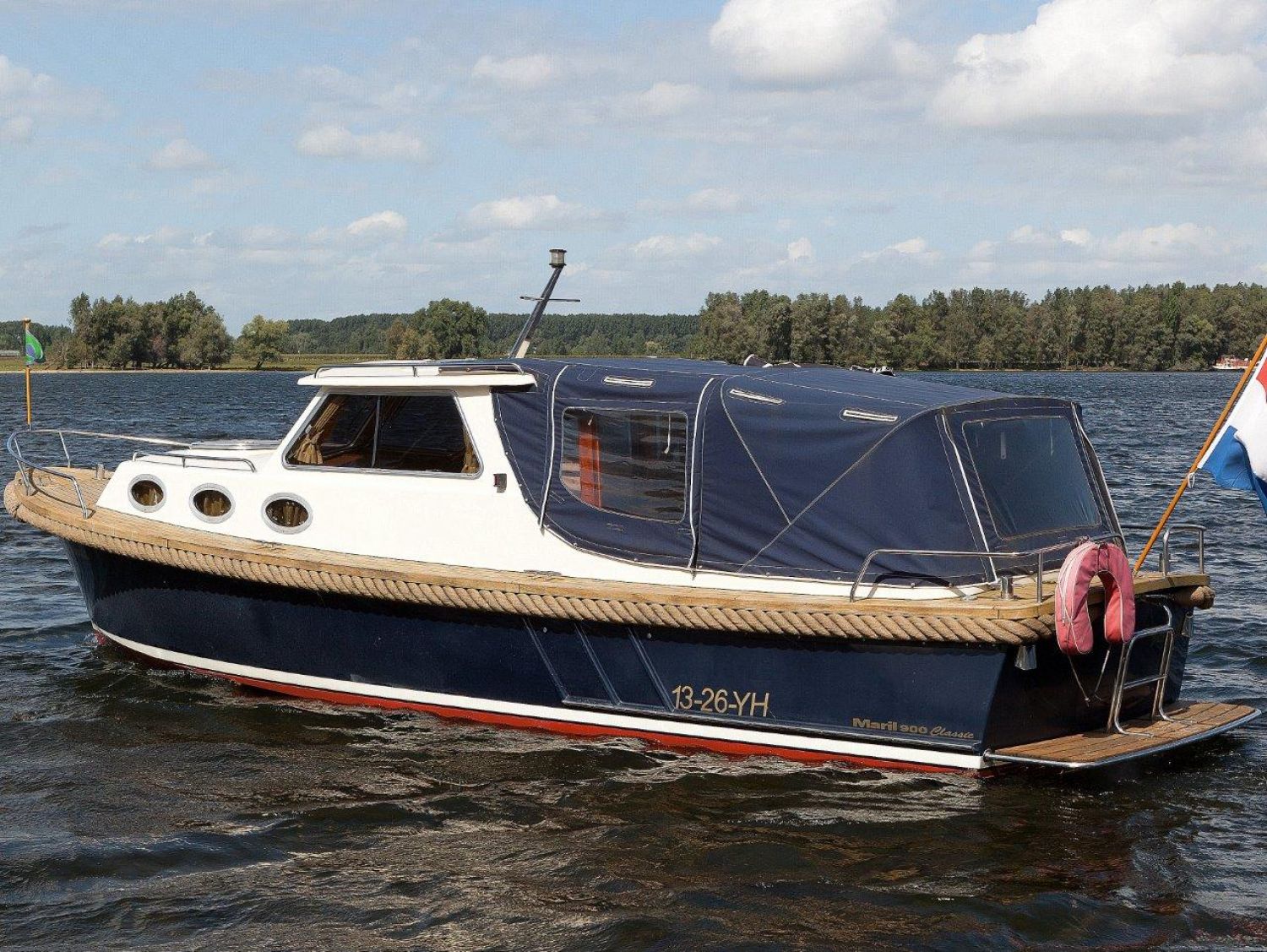 Maril 900 Classic Sold | White Whale Yachtbrokers