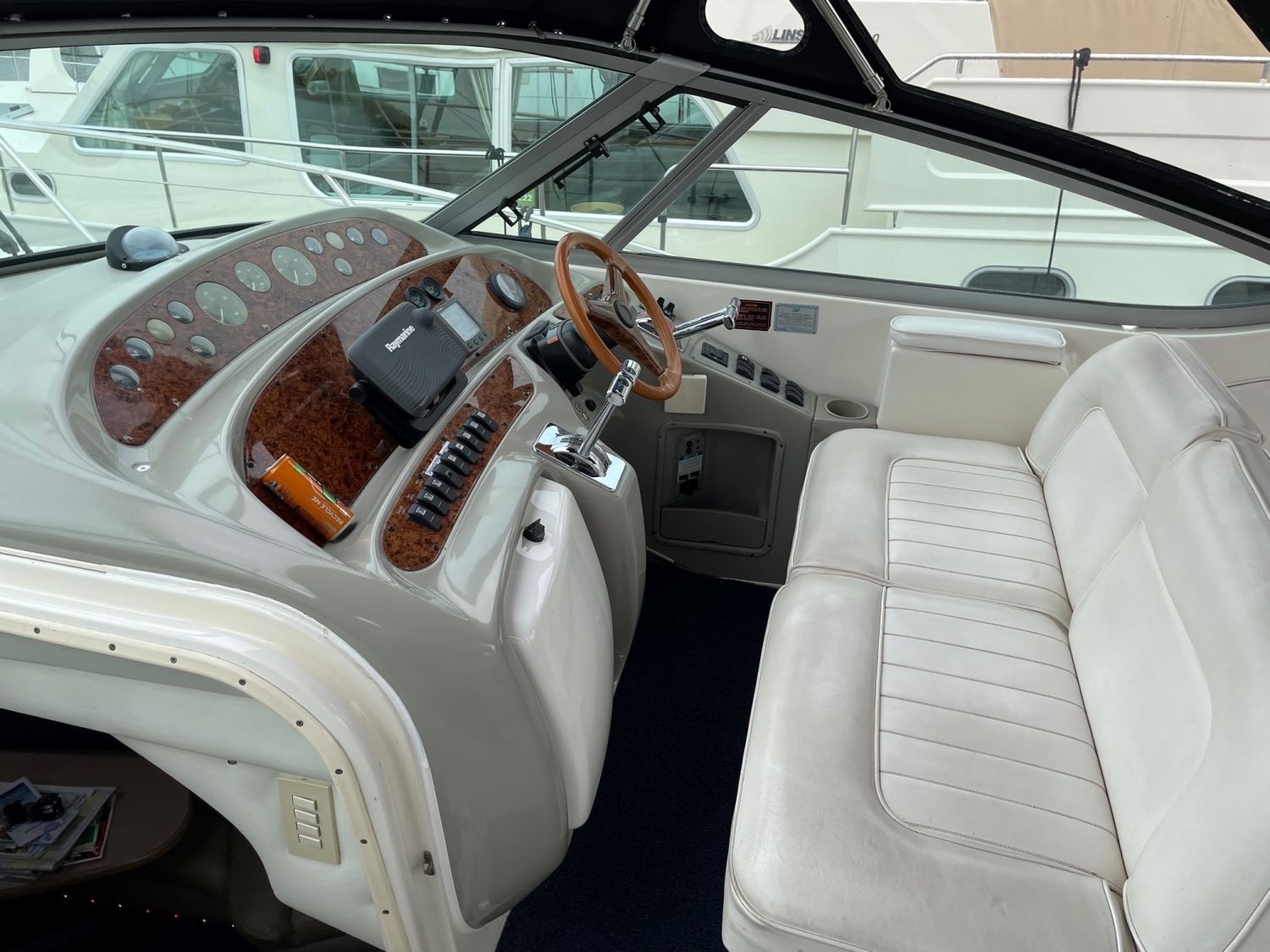 Maxum 4100 SCR - 1997 | Jachtmakelaardij Kappers