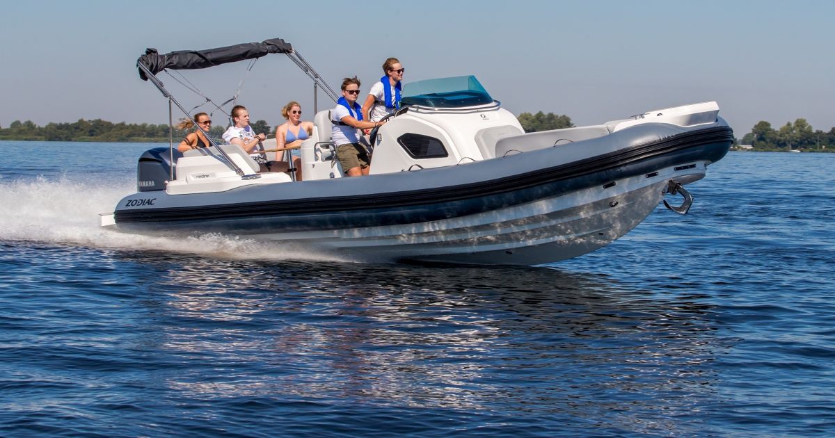 Zodiac Medline 9 boot te koop, RIB en opblaasboot, € 125.000