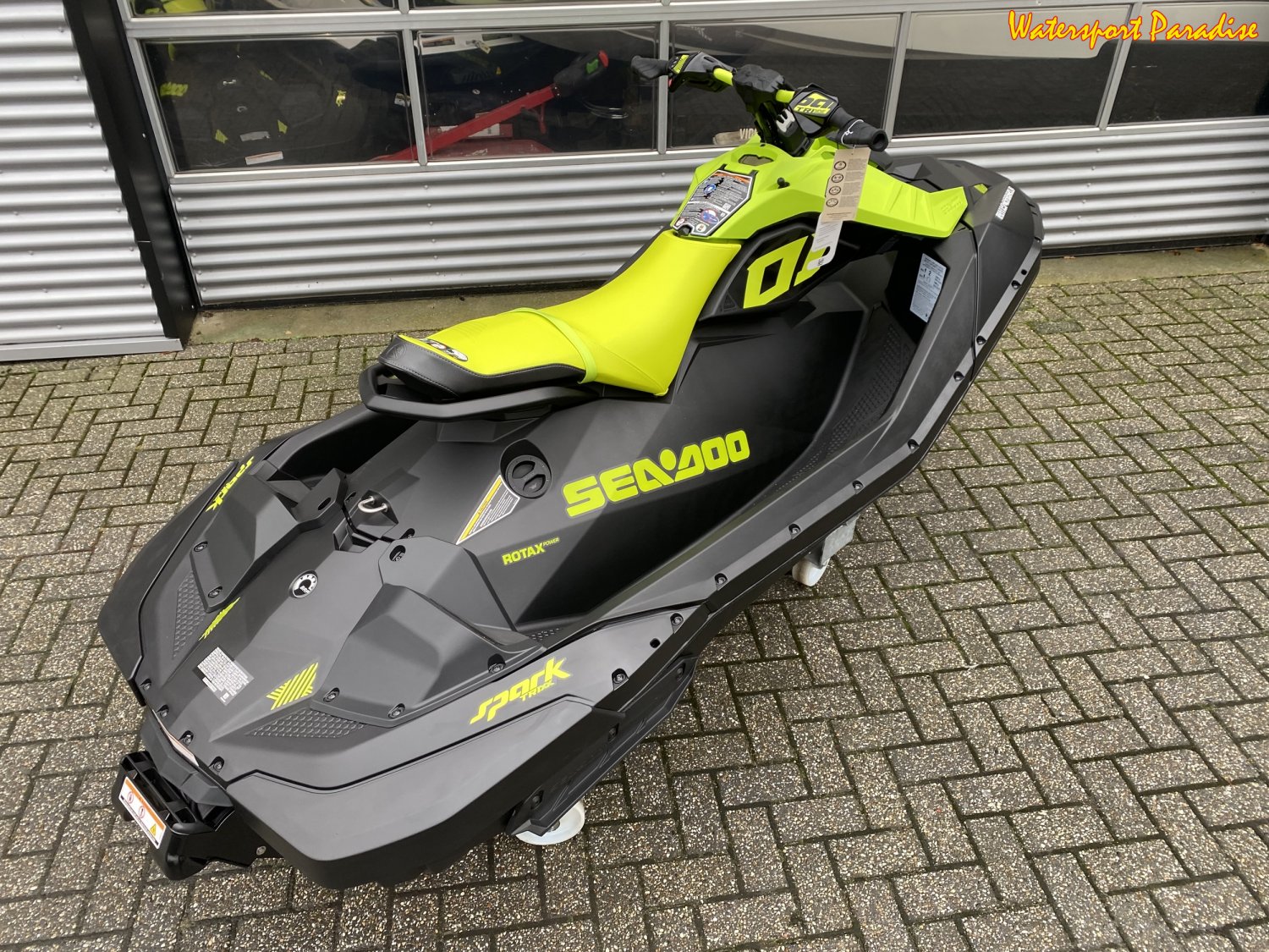 SeaDoo Spark 2-up Trixx 2023 MANTA GREEN boot te koop, € 11.099