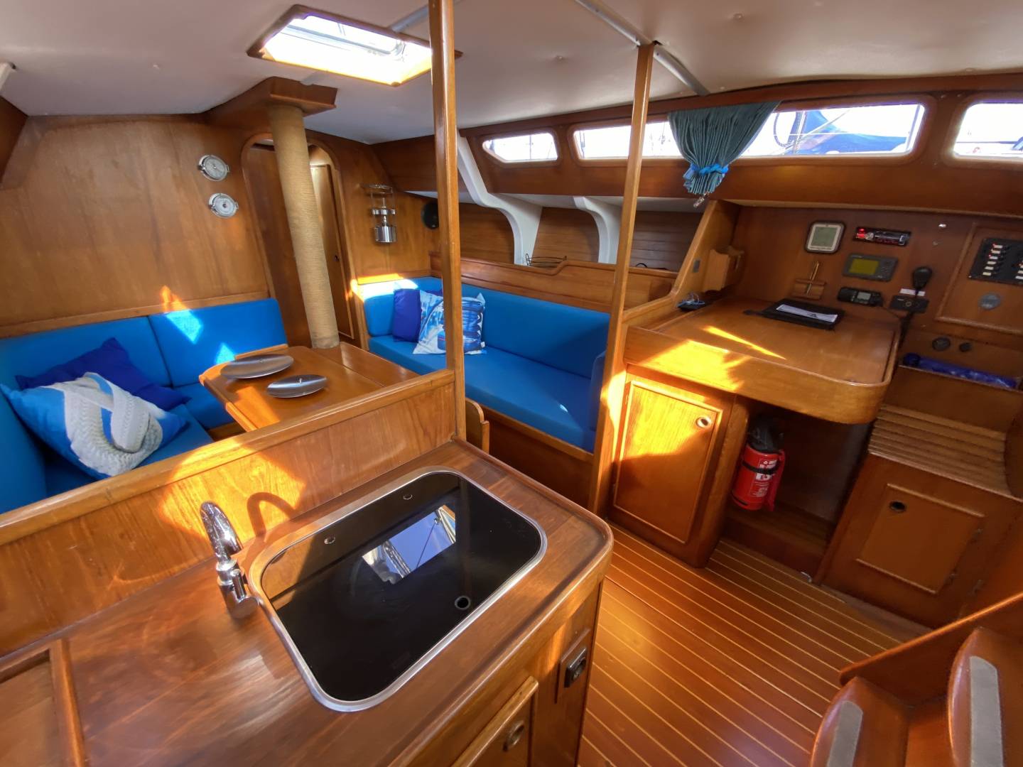 Jeanneau Sun Shine 38 Team - Allround Yachting